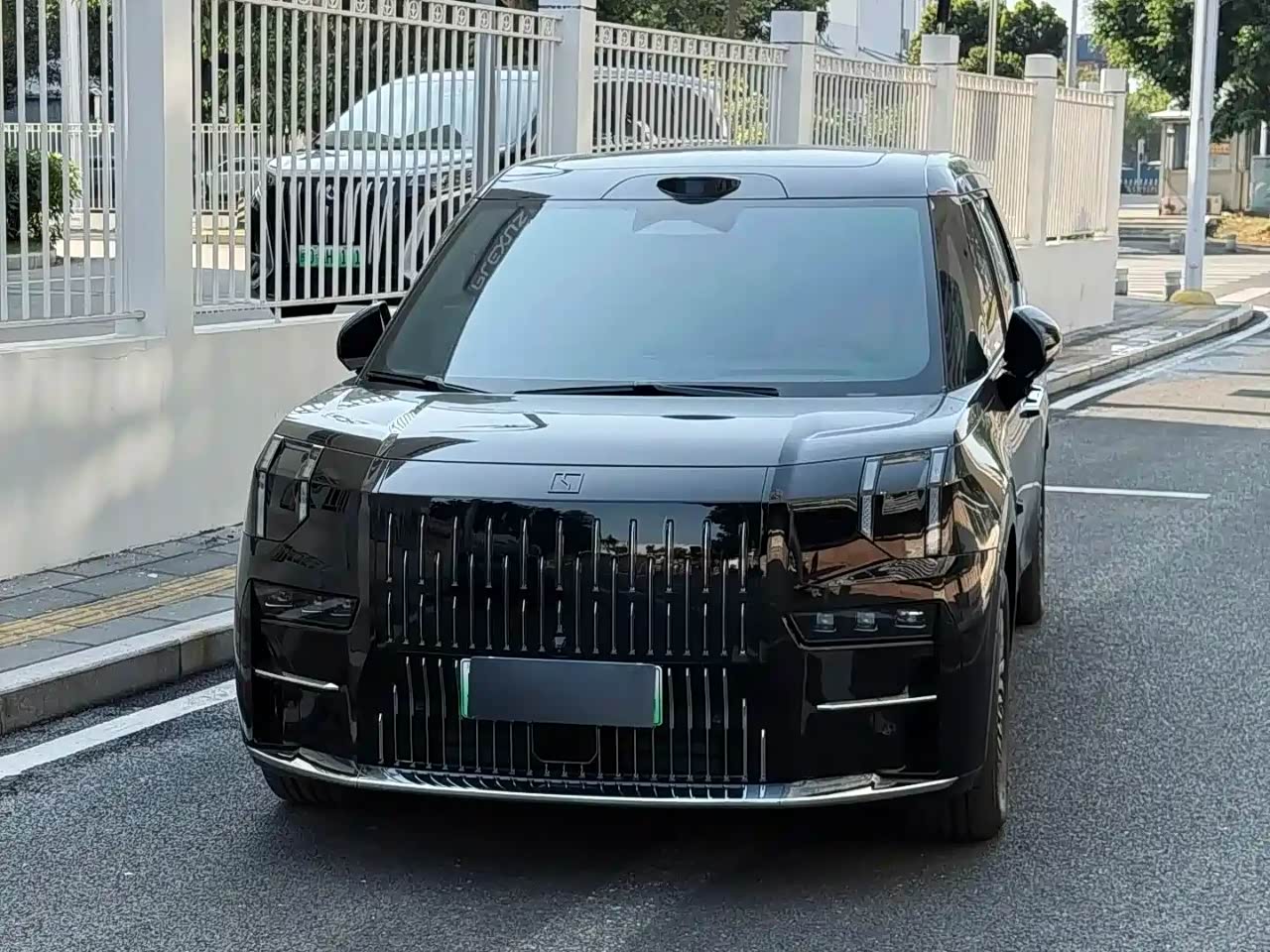 34.90万拿下0过户极氪 009！0.98万公里2024款，准新纯电MPV_车家号_发现车生活_汽车之家